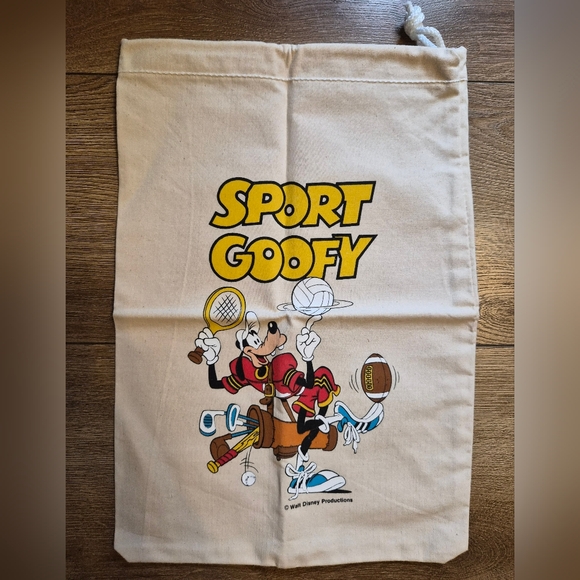 Walt Disney | Bags | Disney Vintage Walt Disney Sport Goofy Canvas Tote ...